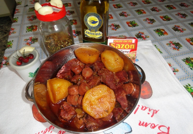 8 Receitas de acém na panela de pressão