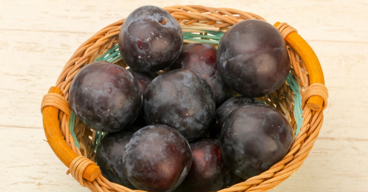 Benefícios do consumo diário de ameixa