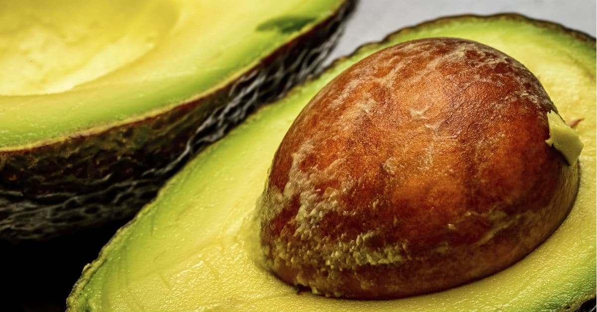 9 Benefícios do caroço de abacate
