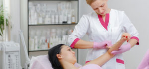 Banho de lua: o que é e como fazer