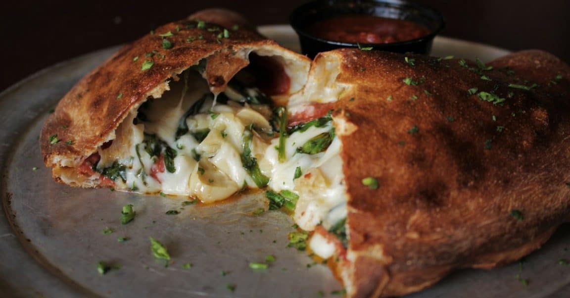 Receita de calzone: tradicional com 5 tipos de recheio