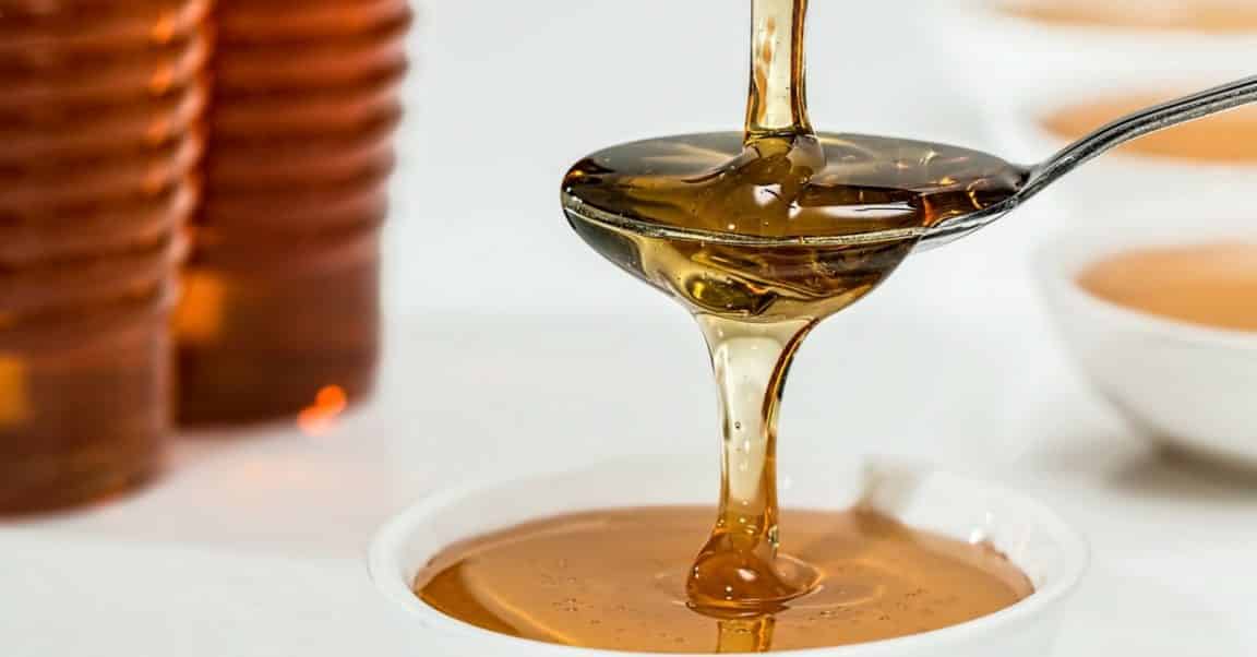 8 maneiras de descobrir se o mel é verdadeiro