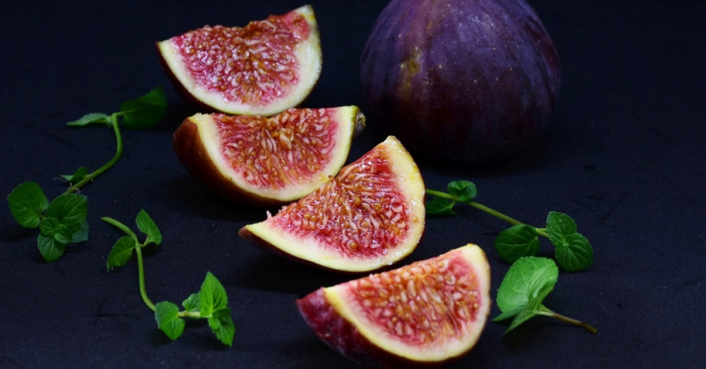 9 Receitas com figo doces e salgadas para experimentar