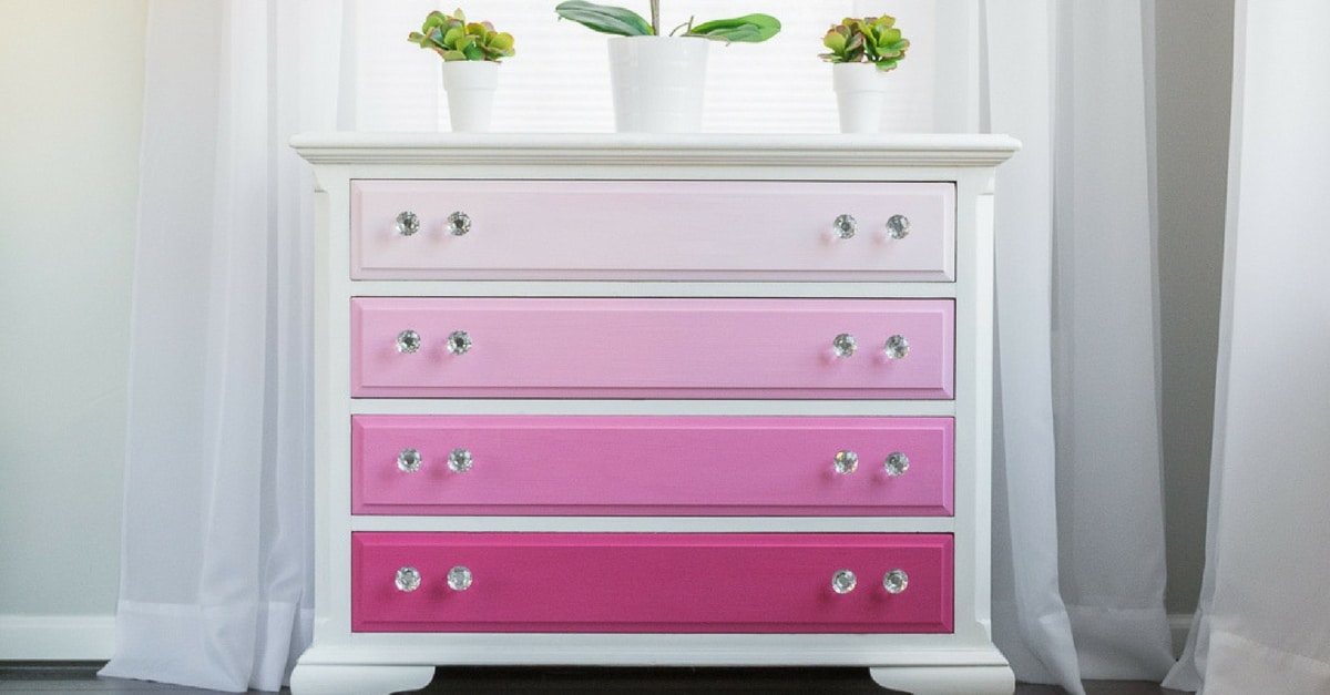 Como pintar móveis em casa: passo a passo para um resultado perfeito