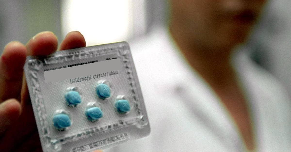 Riscos dos estimulantes sexuais químicos e naturais