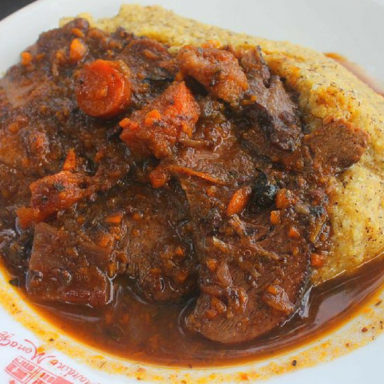 Receita tradicional de angu à mineira para experimentar em casa