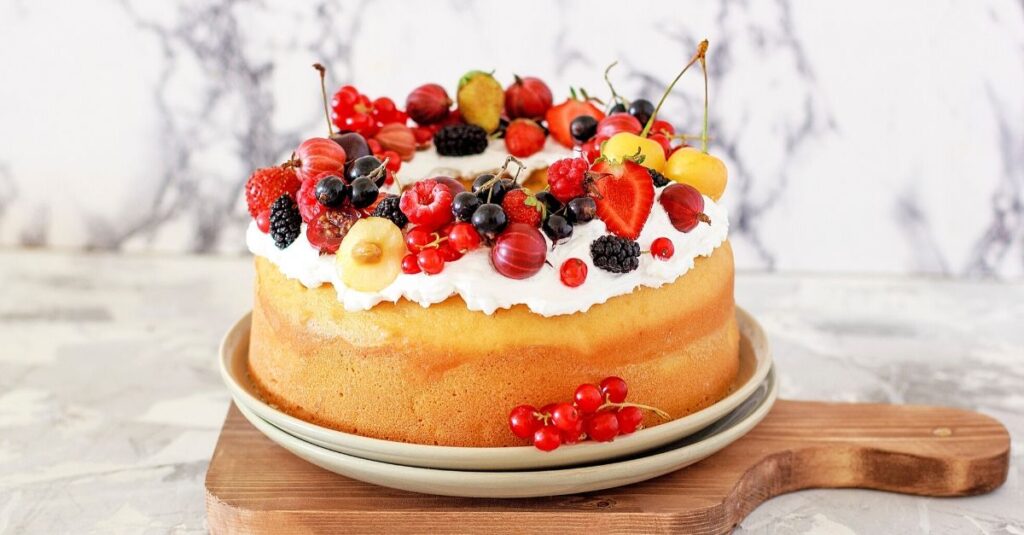 Bolo de frutas: receitas deliciosas para servir em qualquer ocasião