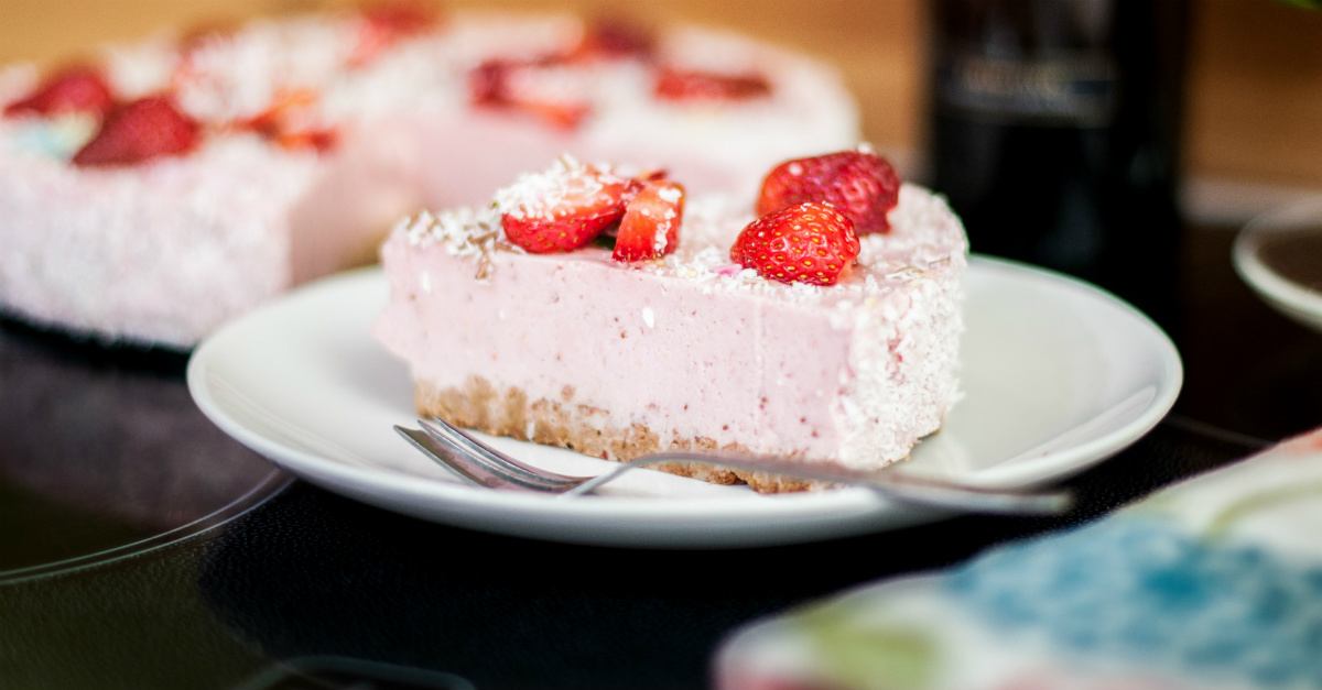 10 Recheios para bolos e tortas e passo a passo para fazer em casa