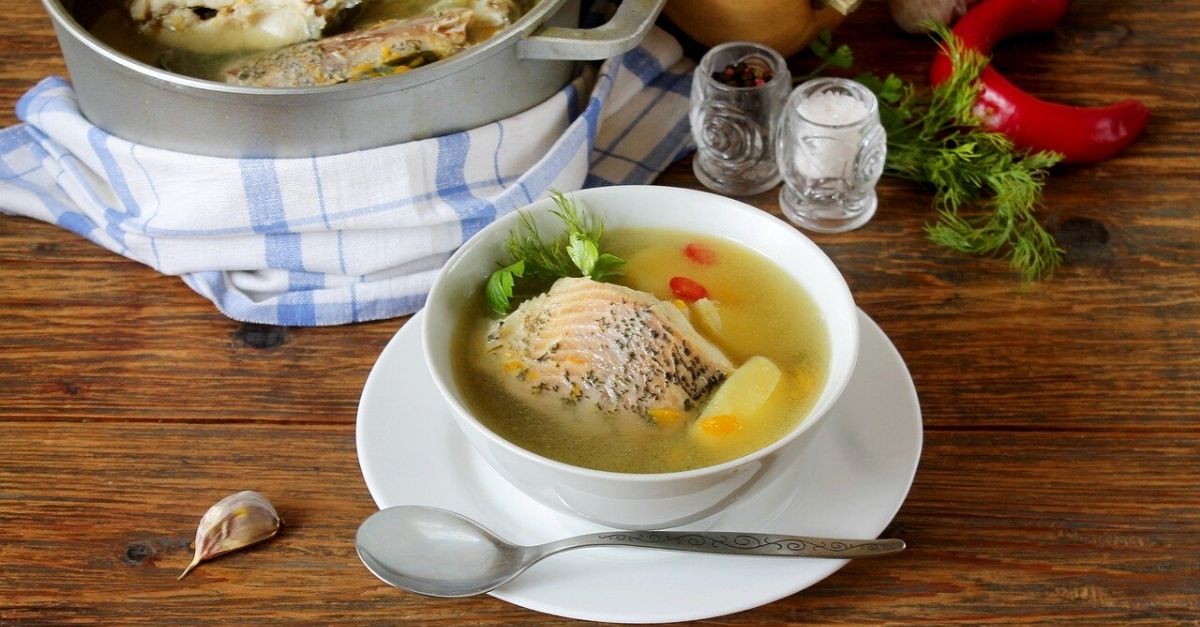 Como fazer sopa de peixe: receitas saudáveis e saborosas