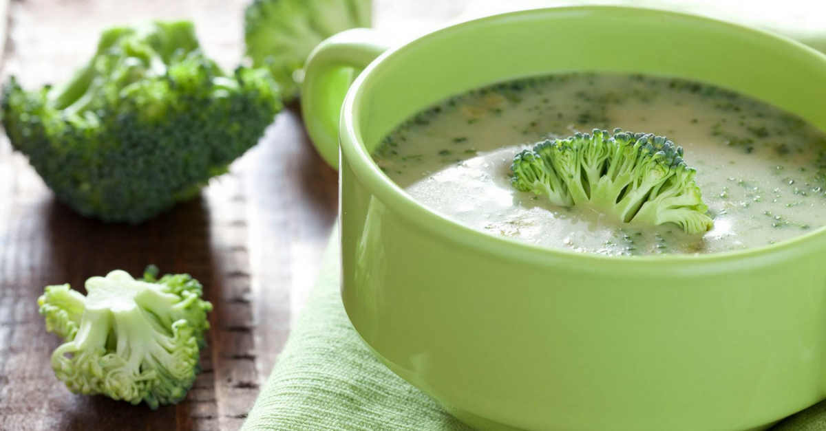 7 Receitas de sopas detox deliciosas para emagrecer