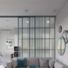 12 Inspirações para ter o rodateto como protagonista na decoração
