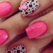 40 Modelos de unhas decoradas com adesivo